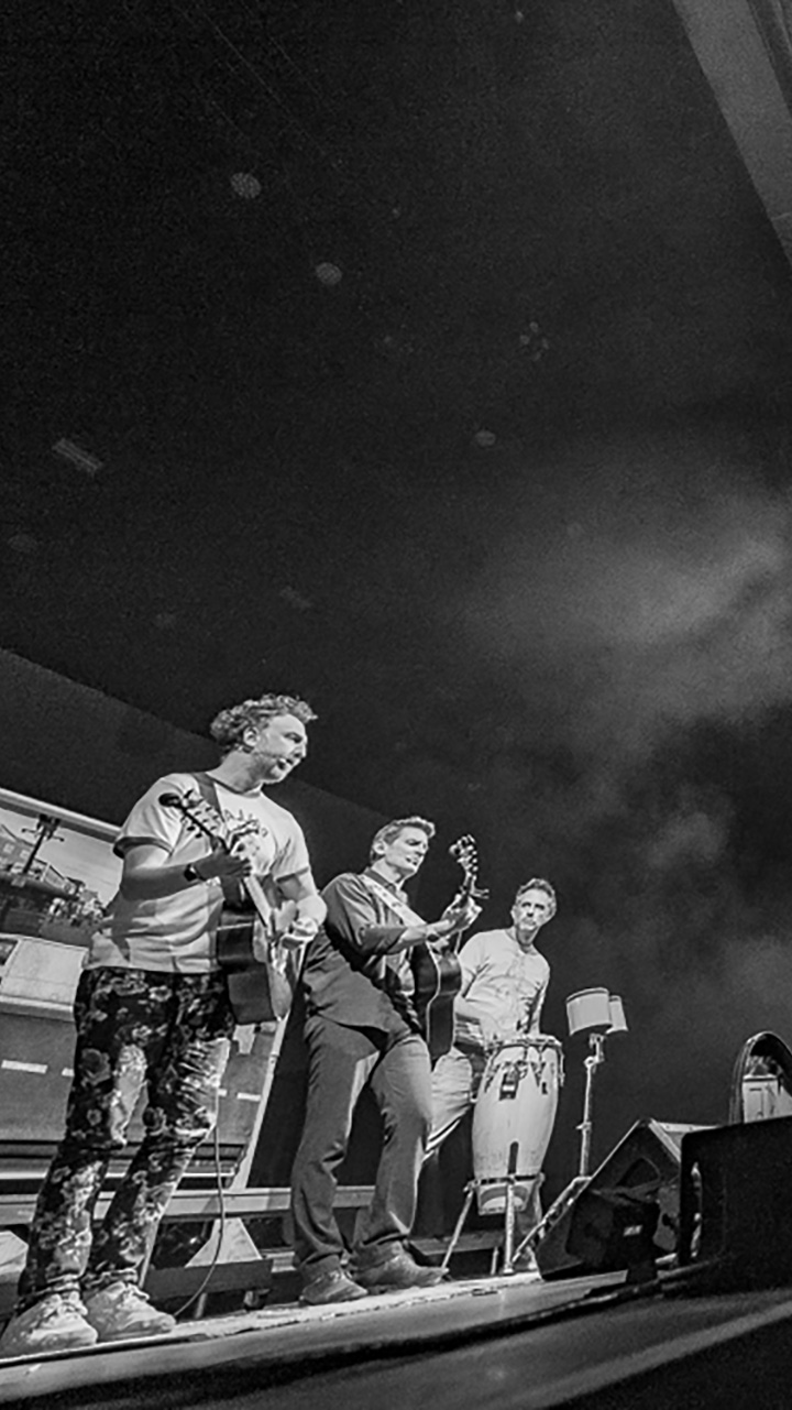 Guster's Official Website